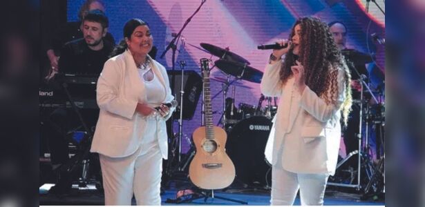 Cantora e modelo Laura Simões: “Amor-próprio é revolucionário ...