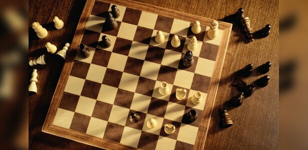 Peças avançam no tabuleiro | Tribuna Online | Seu portal de Notícias