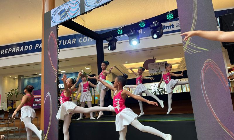 Shopping Guararapes presenteia mães com joia de prata em homenagem ao ...