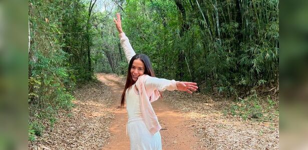 Anitta grávida? Cantora faz brincadeira e deixa fãs curiosos