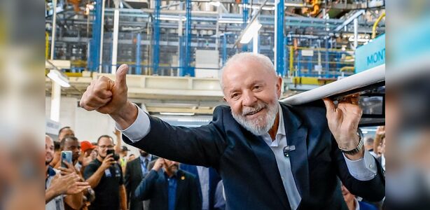 Lula confirma que prestigiará o Galo da Madrugada pela primeira vez ...