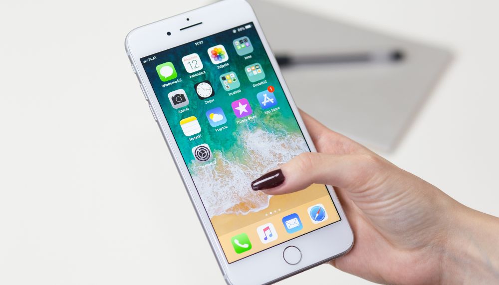 Une faille permet aux pirates de s'introduire dans l'iPhone, admet ... Une faille permet aux pirates de s'introduire dans l'iPhone, admet ...