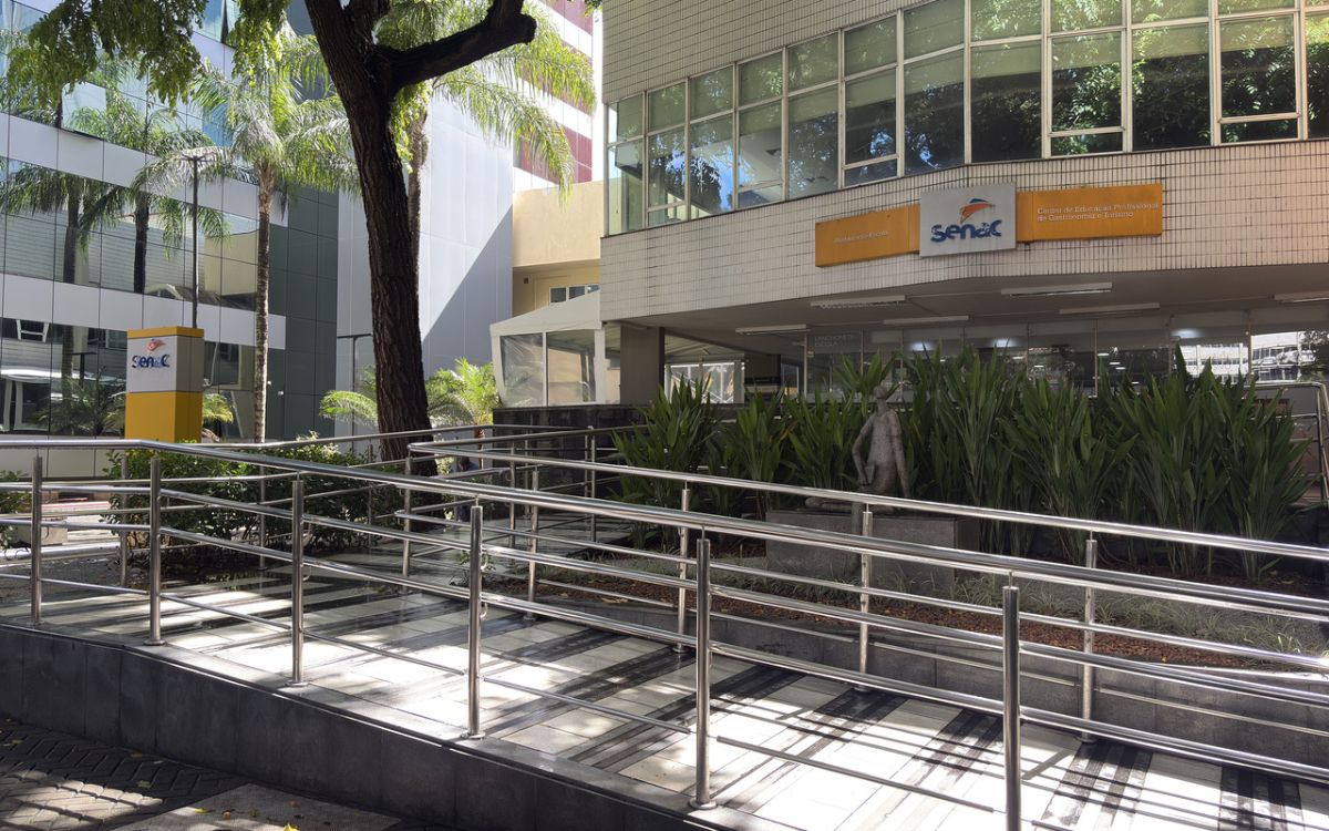 Senac PE abre 374 vagas gratuitas em cursos no Grande Recife e interior
