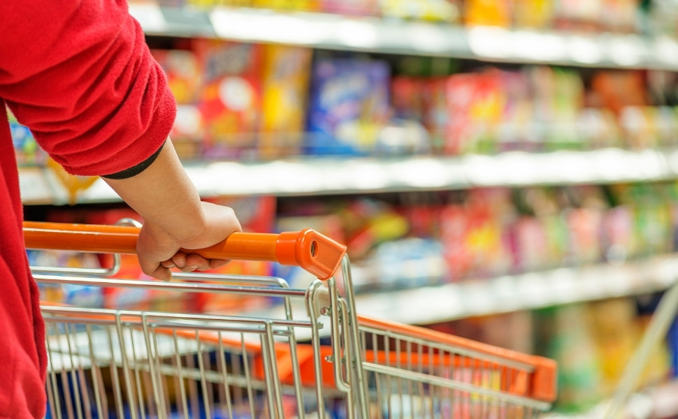 Supermercados e materiais de construção fechados aos domingos a partir ...