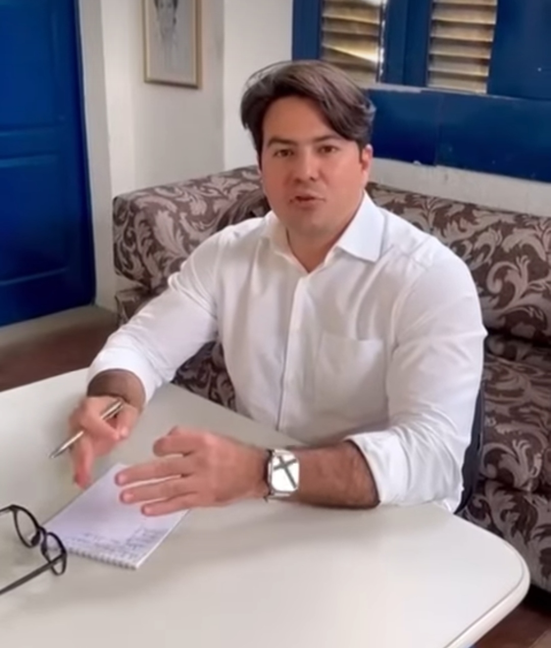 Vice-prefeito de Olinda consegue, na Justiça, ter funcionários de volta ...