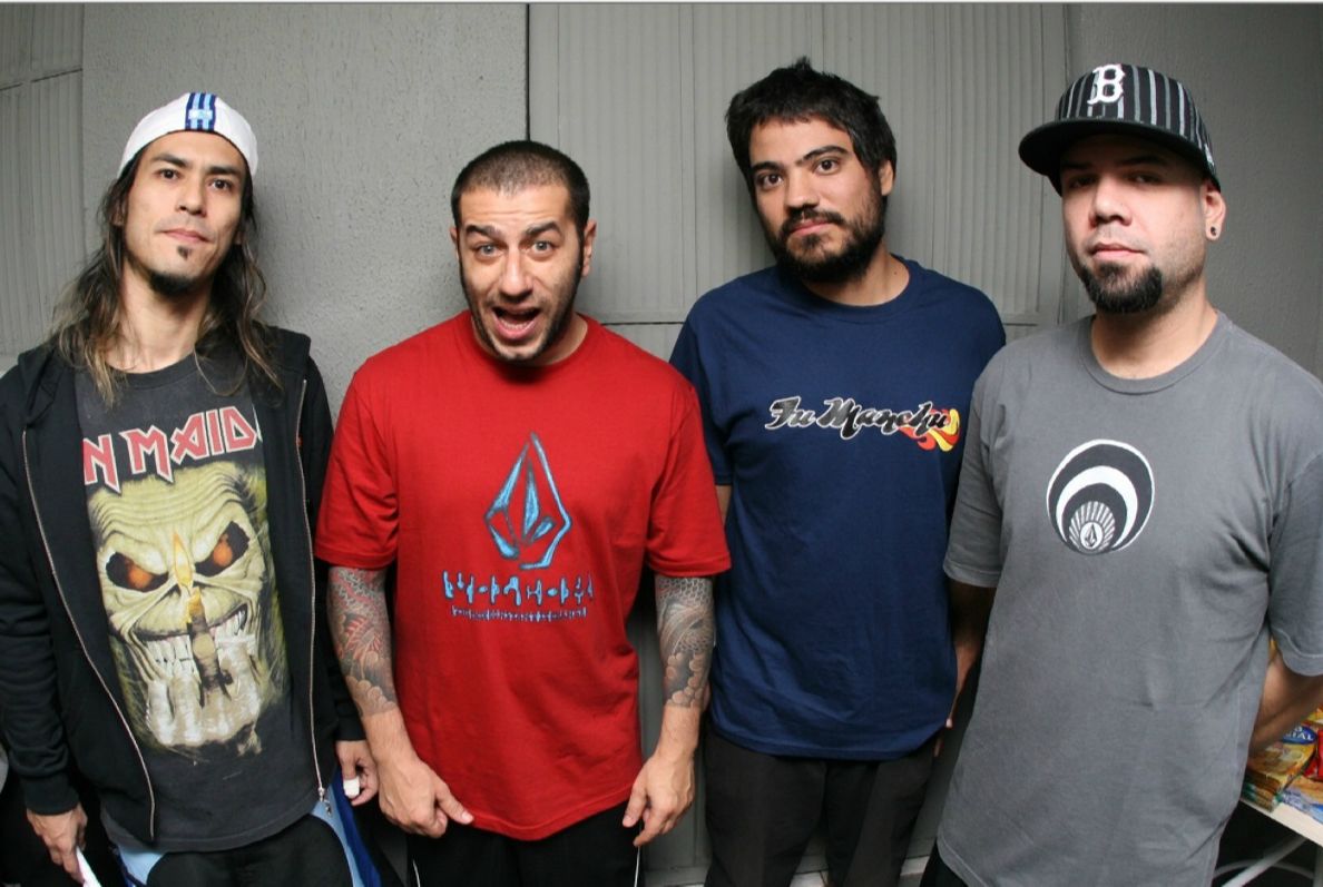 Vocalista Fernando Badauí do CPM 22 anuncia saída definitiva de Japinha ...